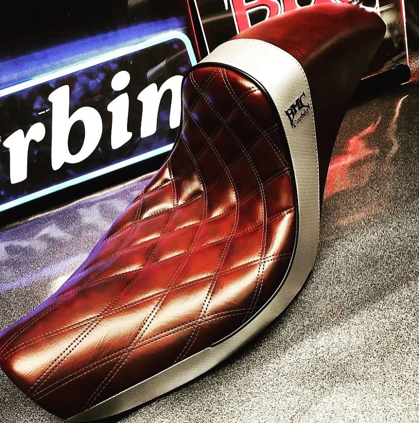 BMC/Corbin Wall Seat - Dyna – BMC Motorcycle Company