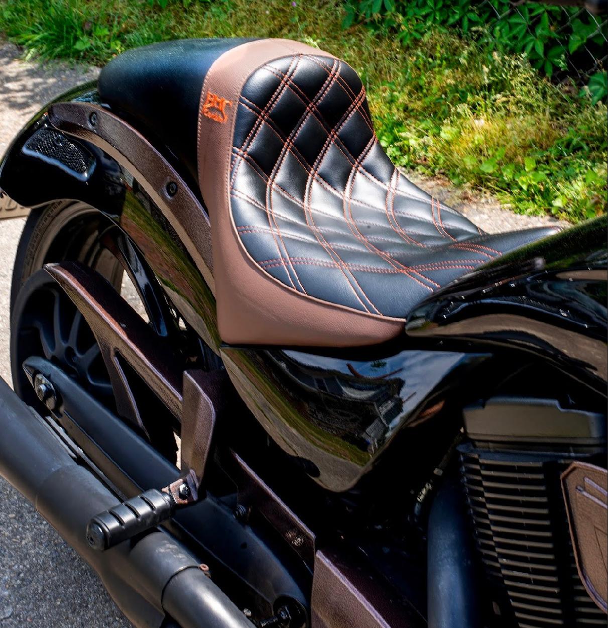Victory Motorcycle Seats DayTripper™ One Piece, 2 Up For Victory